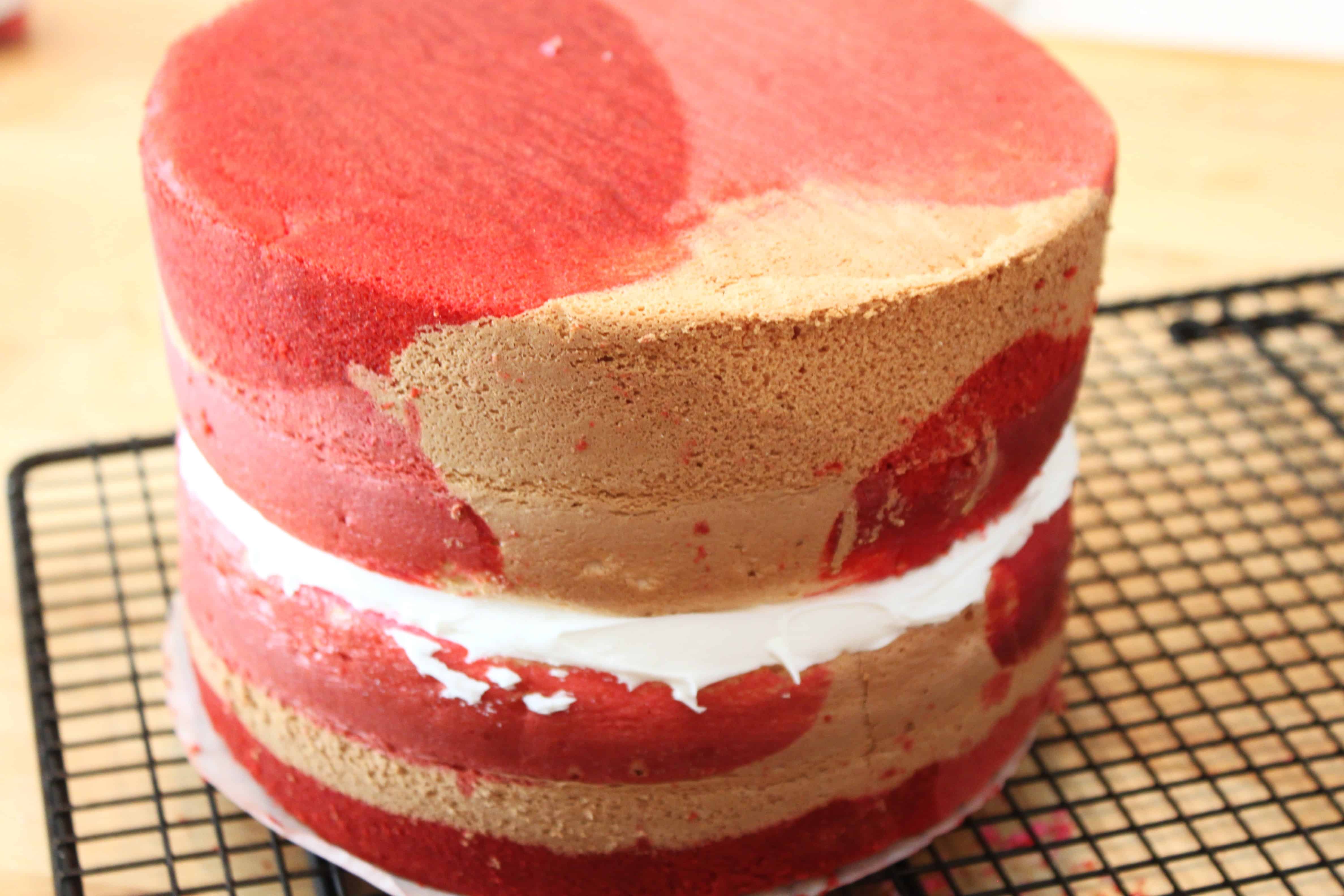 assembling a layer cake | Created by Diane