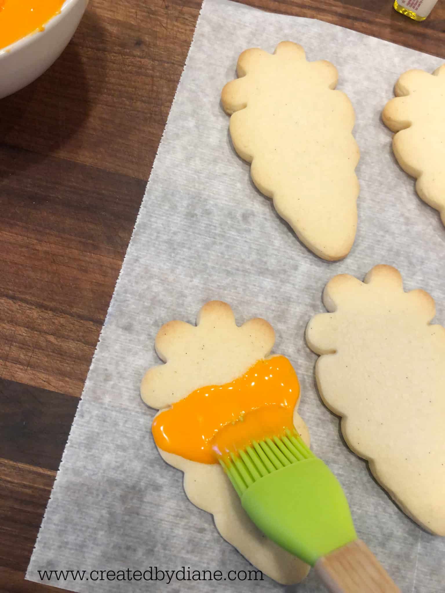 How to ice cookies no piping bag VIDEO | Created by Diane
